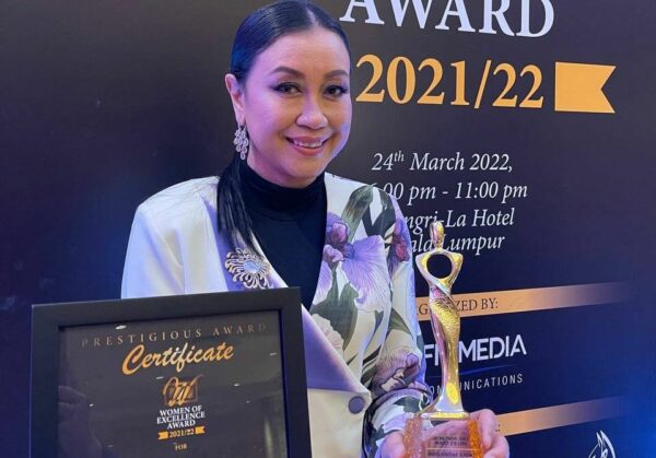 Suria FM’s DJ Lin bags Influential Radio Announcer award - Star Media ...