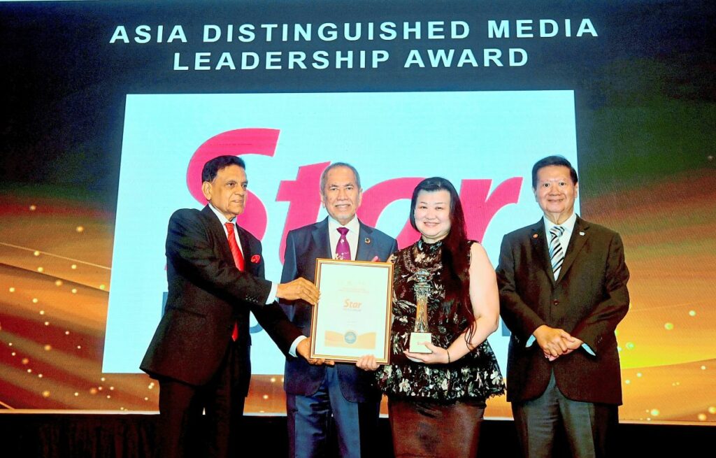 SMG bags the Asia Media Leadership award - Star Media Group Berhad